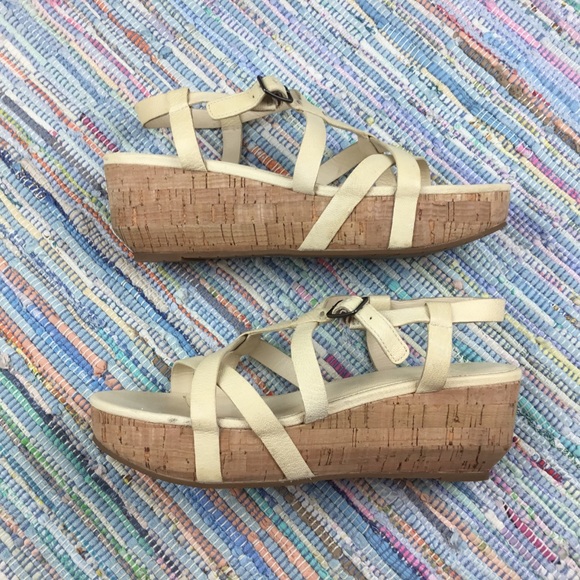 Eileen Fisher | Shoes | New Eileen Fisher Array Core Sandals Bone Matte ...